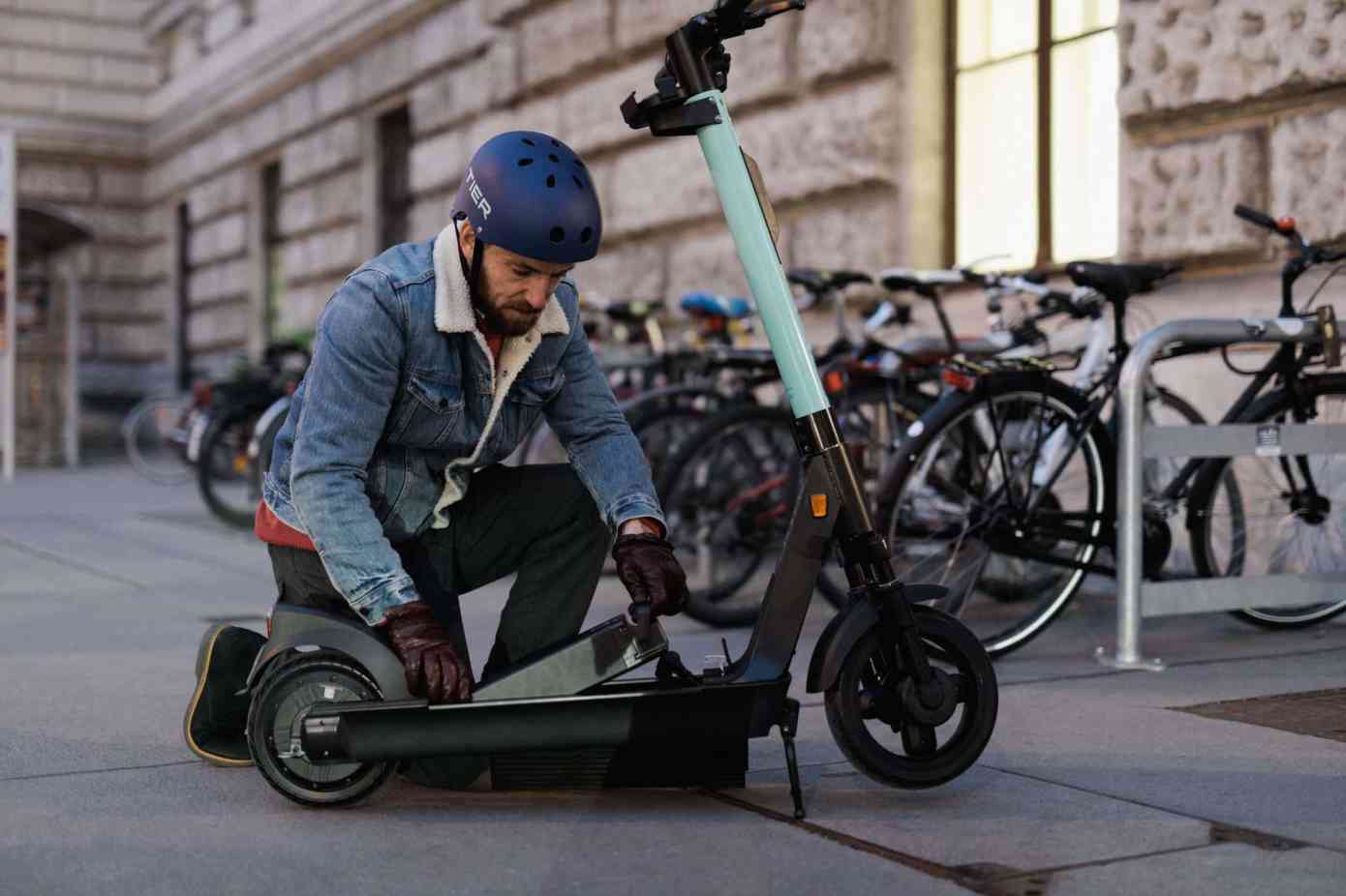 The fascinating geography of micro-mobility in England - APEX.one